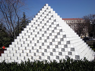 Building Blocks in Art: Sol LeWill- Four-sided Pyramid