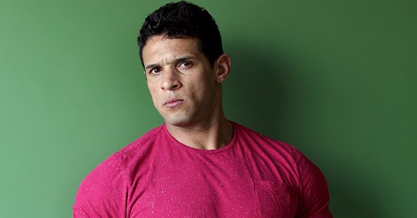 Nude Bodybuilders: Clay Stone Hot Bodybuilder with a Nice Cock