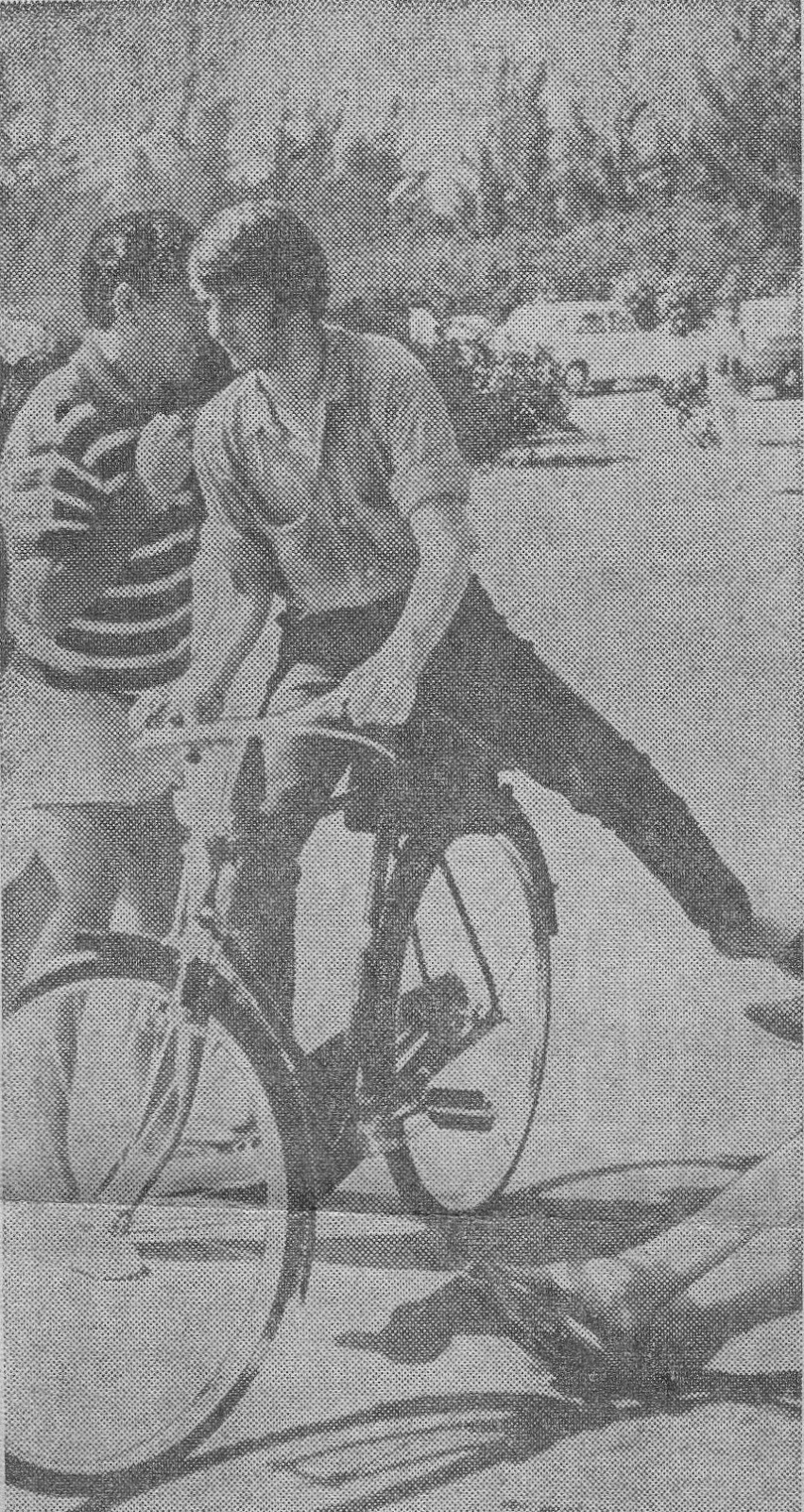 Meet the Beatles for Real: Beatles on bikes