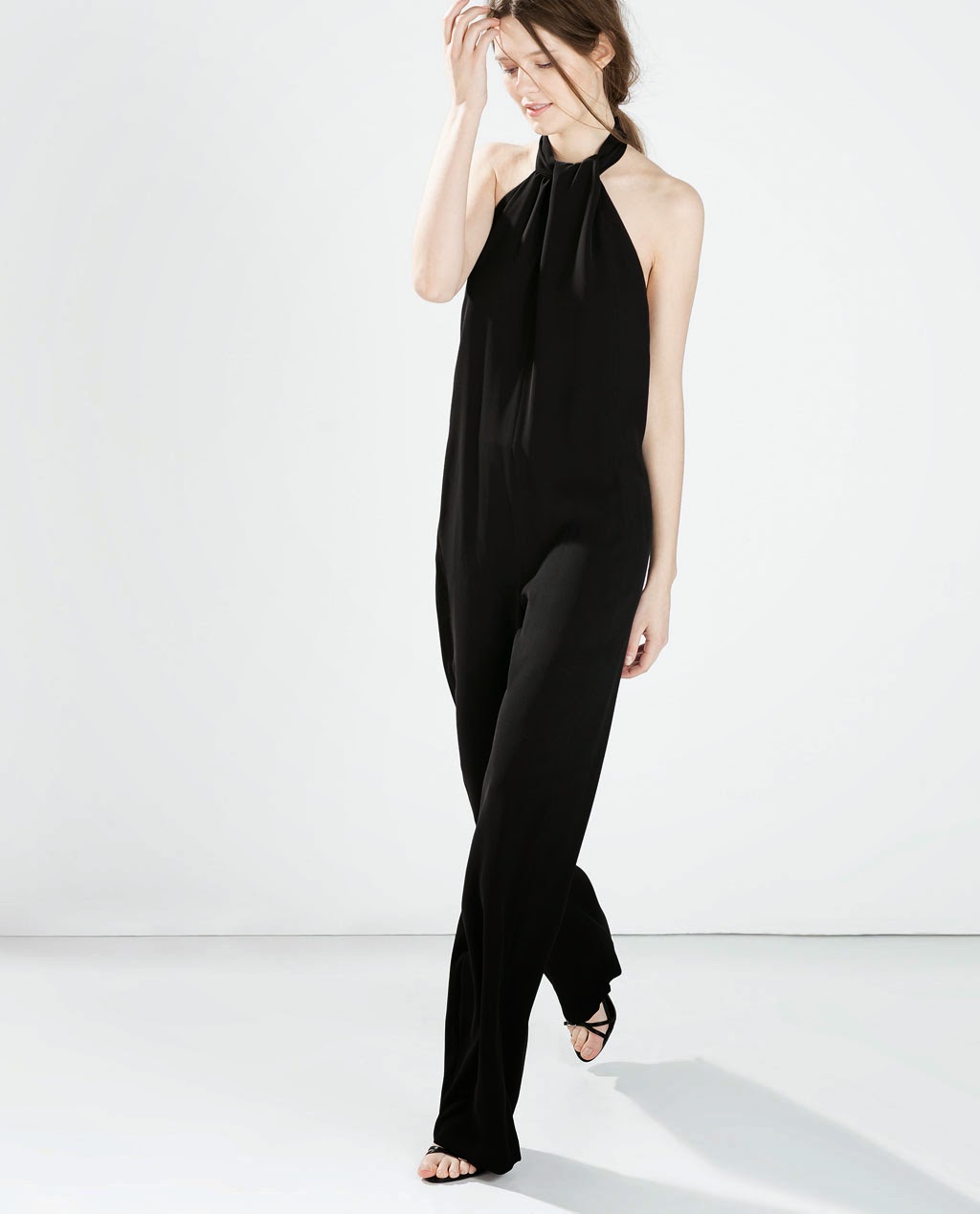 For girls: Minimal Looks