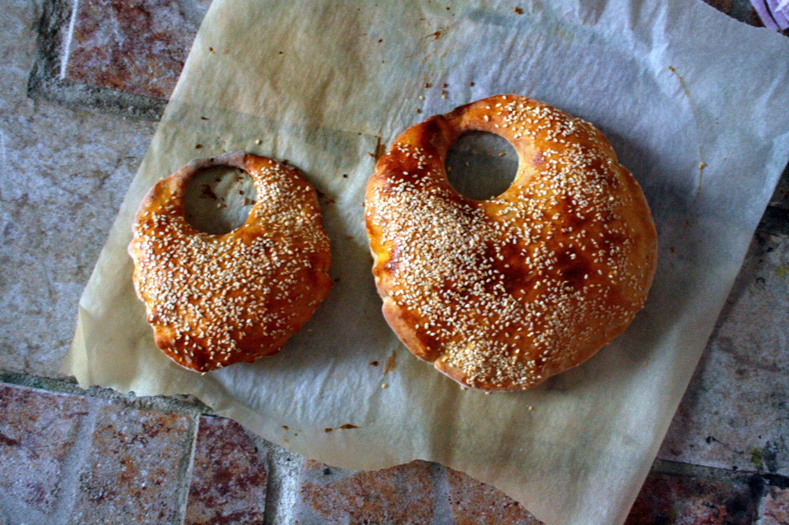 the Old Curiosity Shop: Kaak: Street Bread in Beirut