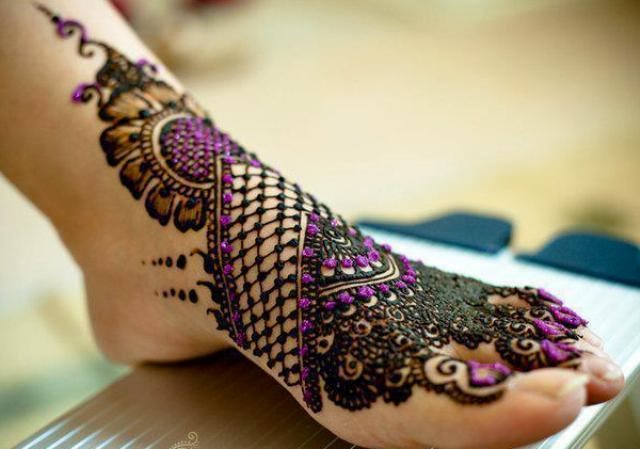 New Fashion Styles: Pakistani Modern Style Of Bridal Feet Glitter ...