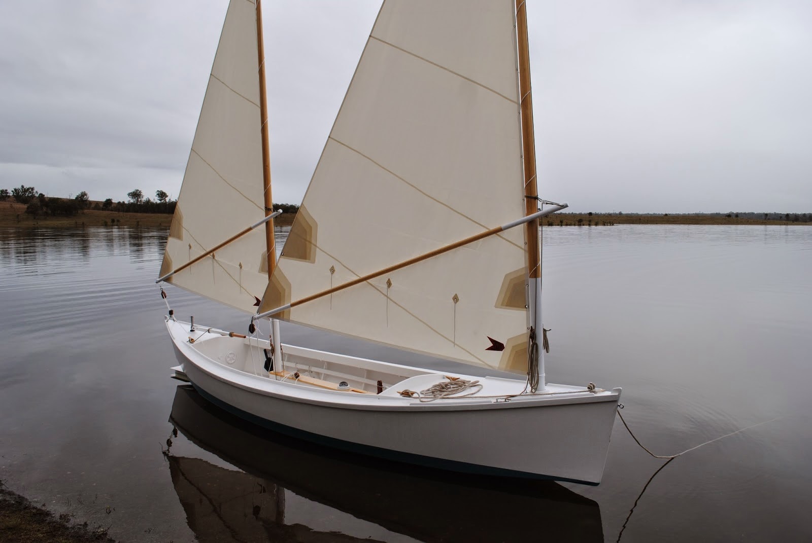 Easy plywood sailboat ~ Osborns Mirror Dinghy
