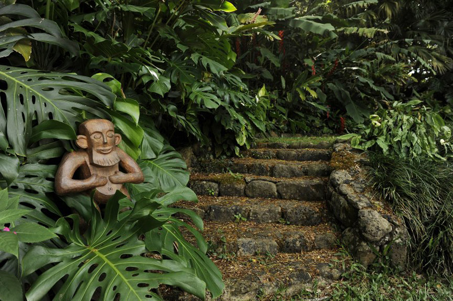 Ghost Hunting Theories: Menehune: Hawaii's Little People of Legend