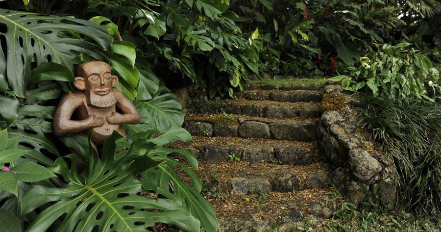 Ghost Hunting Theories: Menehune: Hawaii's Little People of Legend