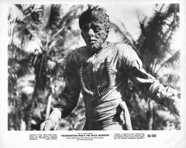 The Bloody Pit of Horror: Frankenstein Meets the Spacemonster (1965)