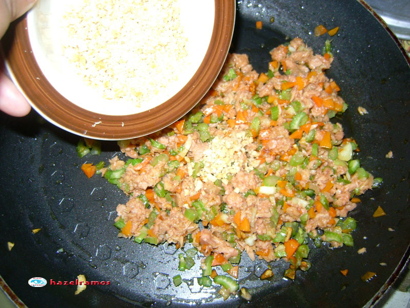 i am the cook!: Lumpiang Sili (Green Chili Spring Rolls)