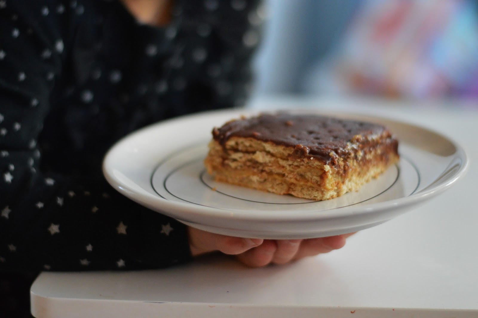 The Art of Comfort Baking: Graham Cracker Eclair Cake
