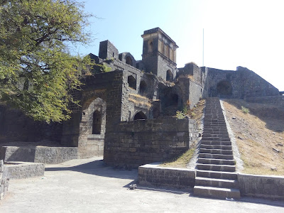 Paranda Fort in Osmanabad district in Maharashtra | The journey of a ...