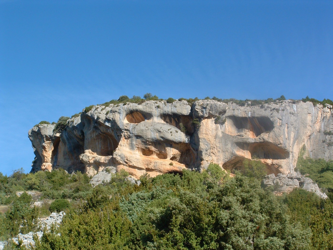 Que majo es el monte: Alquezar, Asque, Colungo