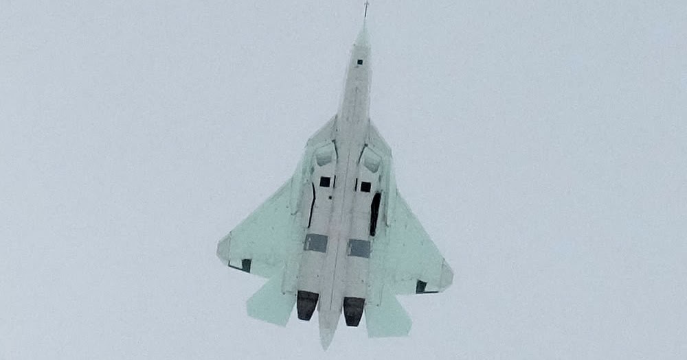 FDRA - Fuerza Aérea: Emerge el 7mo prototipo del PAK-FA