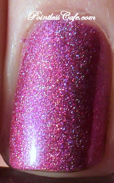 AquaDaisy Raspberry Beret - Swatches and Review | Pointless Cafe