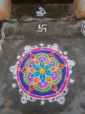 CHODAVARAMNET: READYMADE INSTANT LOTUS FLOWERS KUNDAN ART RANGOLI DESIGNS