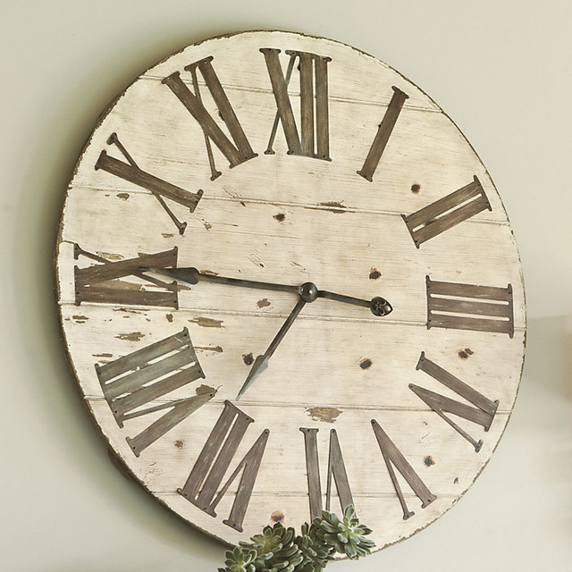Country Living Peach Street Style: Perfectly Imperfect Farmhouse Clock