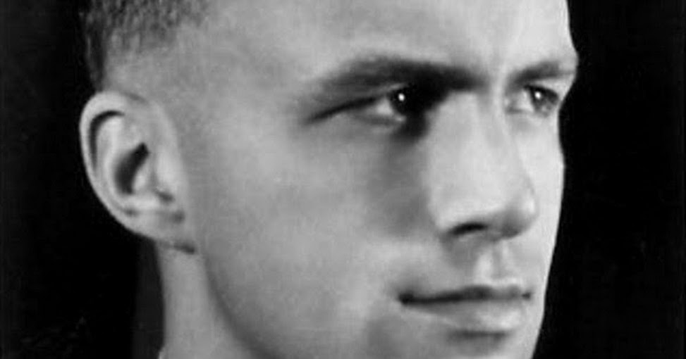 Ritterkreuzträger: Manfred Meurer in the Hoffmann Postcard Series