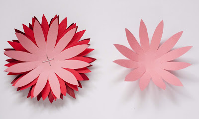 M double M: Ombre water lily paper flower (tutorial).
