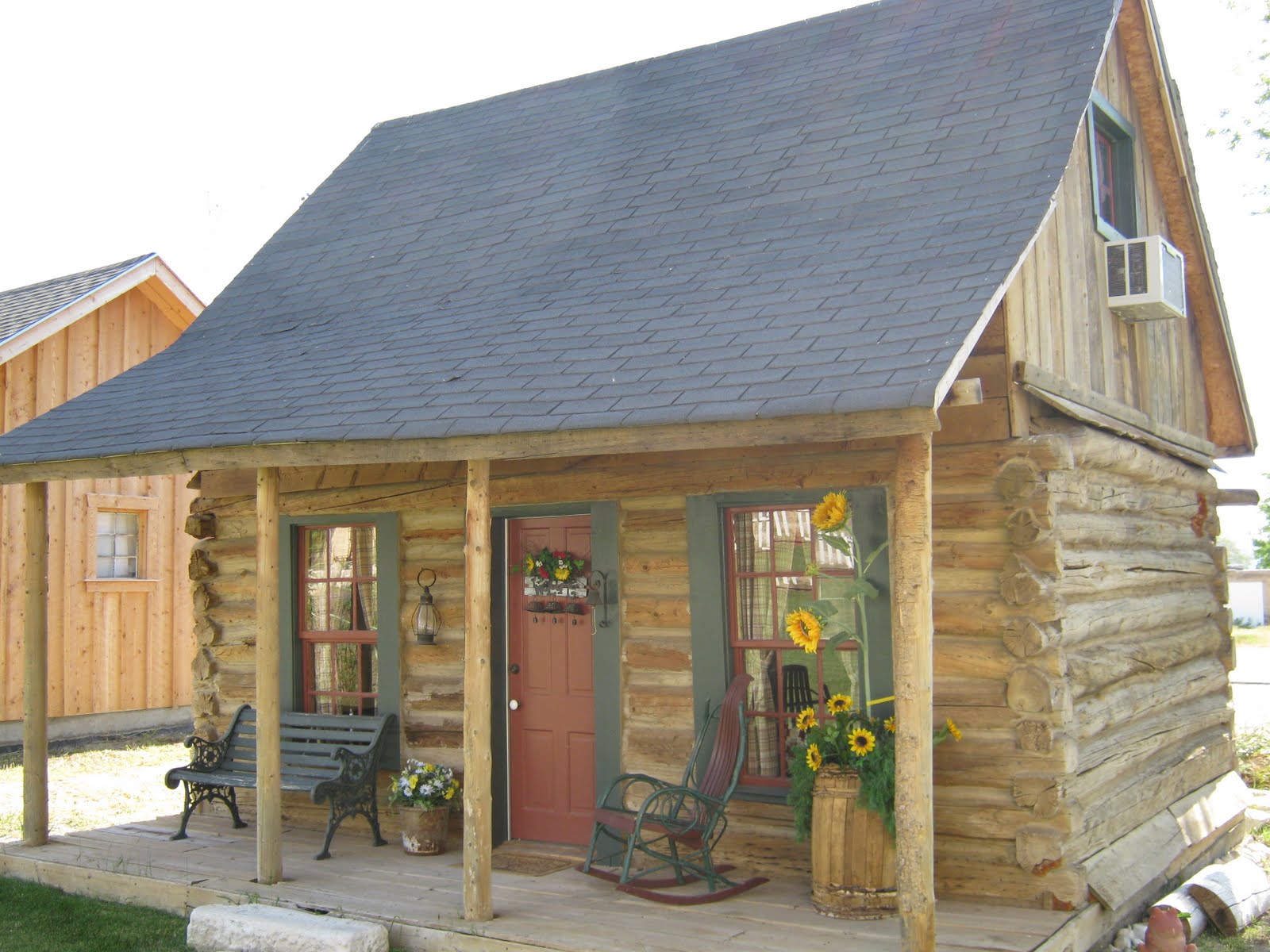 Pioneer Heritage Cabin