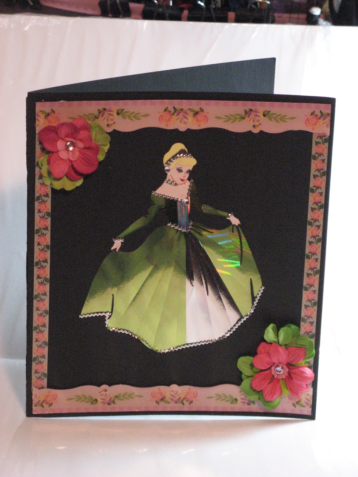 This and That and more of This: Iris folding ladies