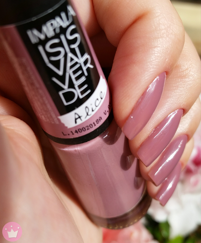 Esmalte Alice da Isis Valverde - Amanda Hossoi