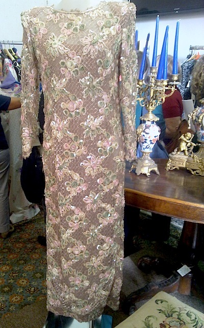 Anna Rontani's wardrobe exhibition and auction