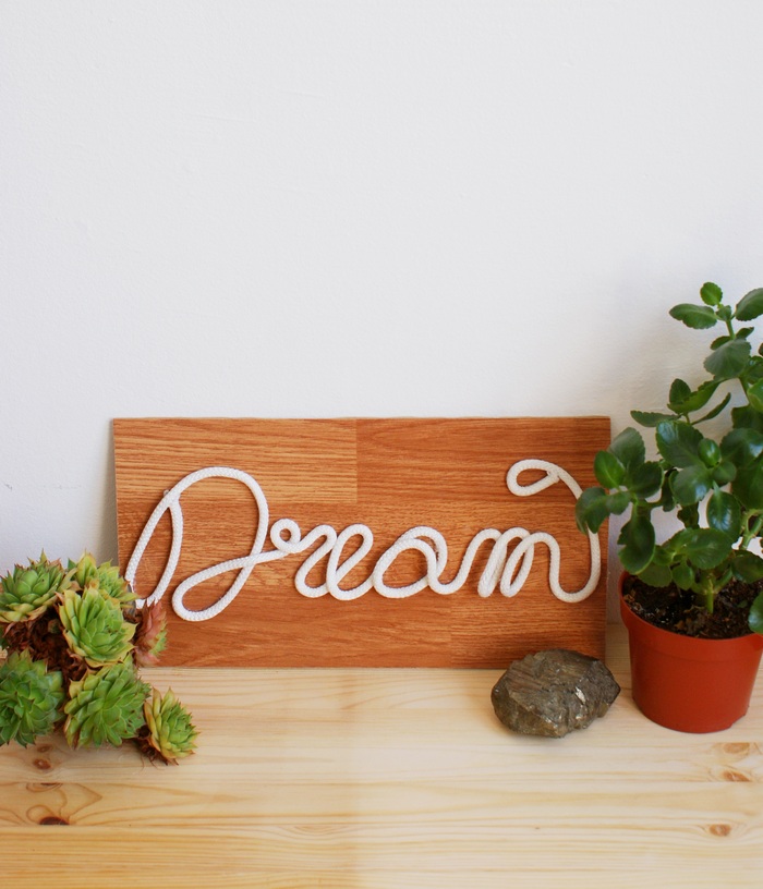 DIY WOOD + ROPE SIGN DECORATION - Francine's Place Blog