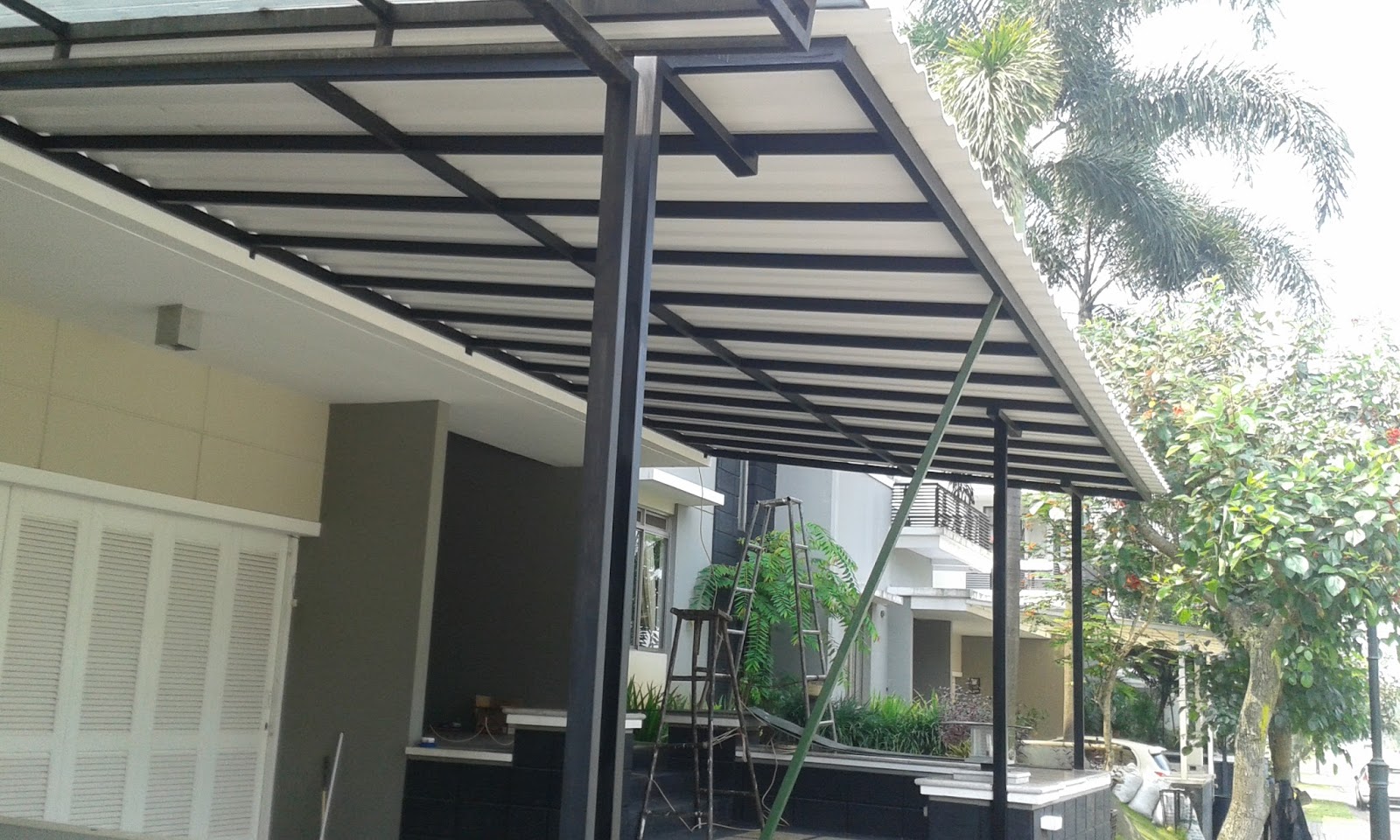 SM POLY BANDUNG: Contoh Pengaplikasian ATAP U-PVC