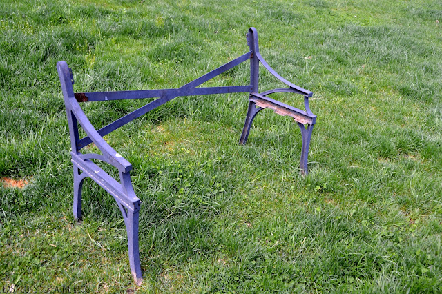 DIY-FO SHO! {Bench Renovation} | East Coast Creative