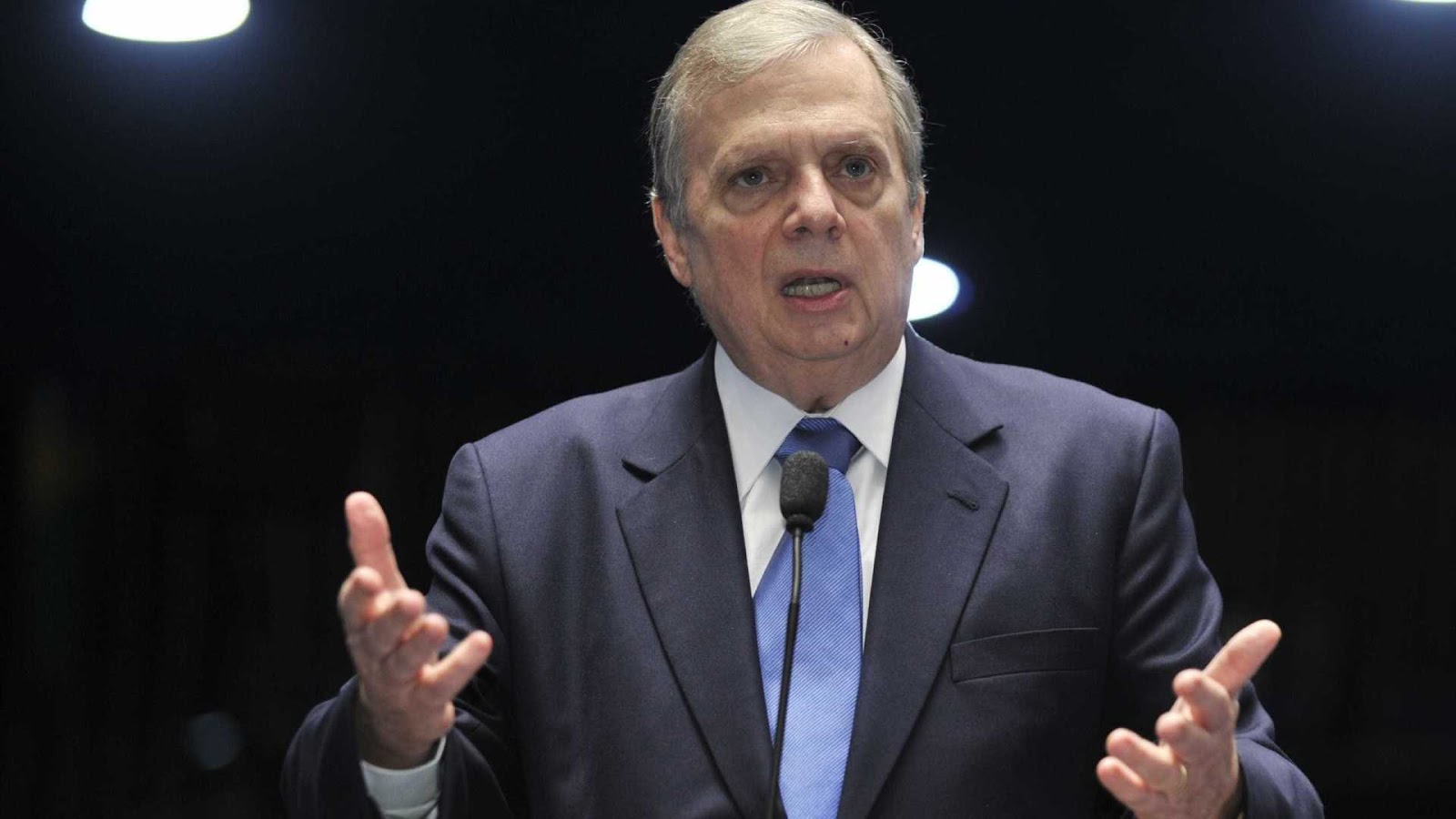 DEFINITIVO: Tasso confirma que disputará presidência do PSDB ~ Blog do ...