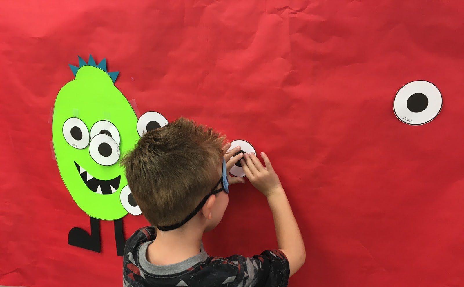 Kindergarten Smiles: Back to School in Kindergarten (With Monsters!)