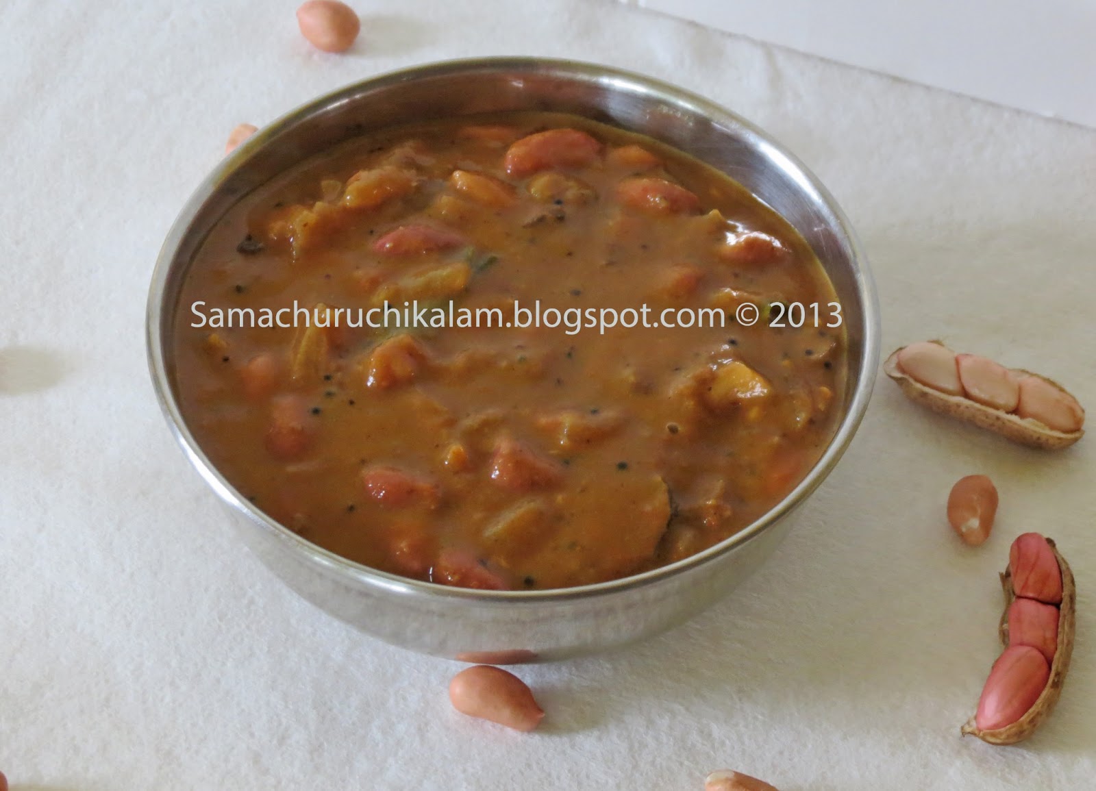 Recipes from Manju's kitchen: Peanut Kulambu