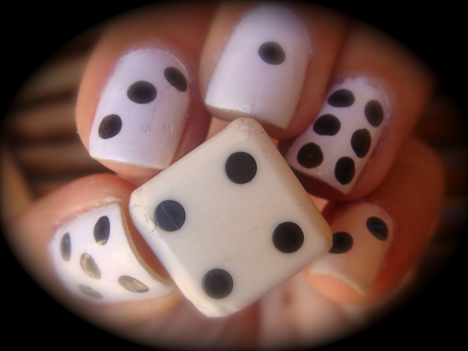 Fashionettista: Unha de Dado