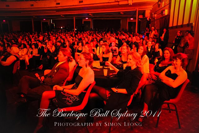 Simon Leong Photography: The Burlesque Ball 2011 Exotic Garden - 28 Oct ...