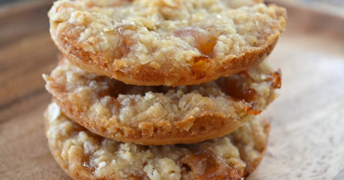 Live... Bake... Love...: Peach Pie Cookies #thecreativecookieexchange