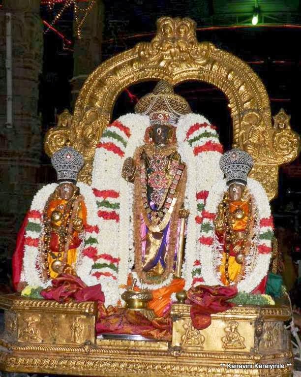 Kairavini karaiyinile - திரு அல்லிக்கேணி குளக்கரையோரம்: Vijayadasami ...