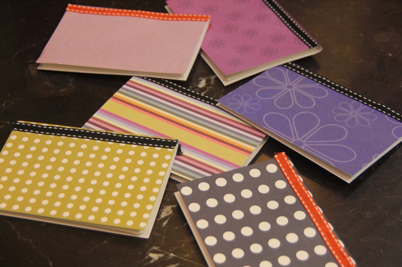 cre8ivecorner: hand made diaries