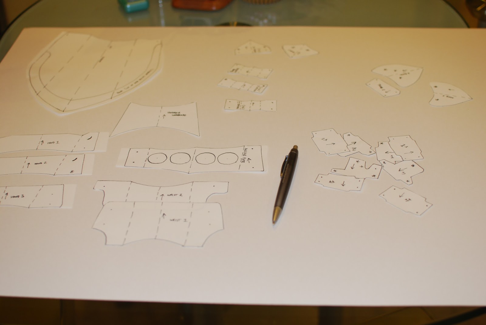 Simply Pinspirational: Infinity Gauntlet - Assembly & Completion