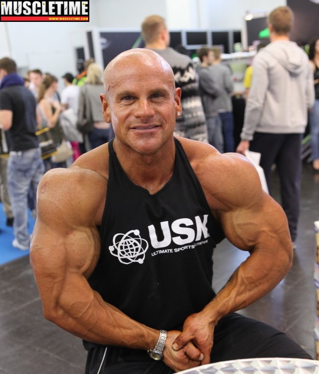 Worldwide Bodybuilders: UK supermen