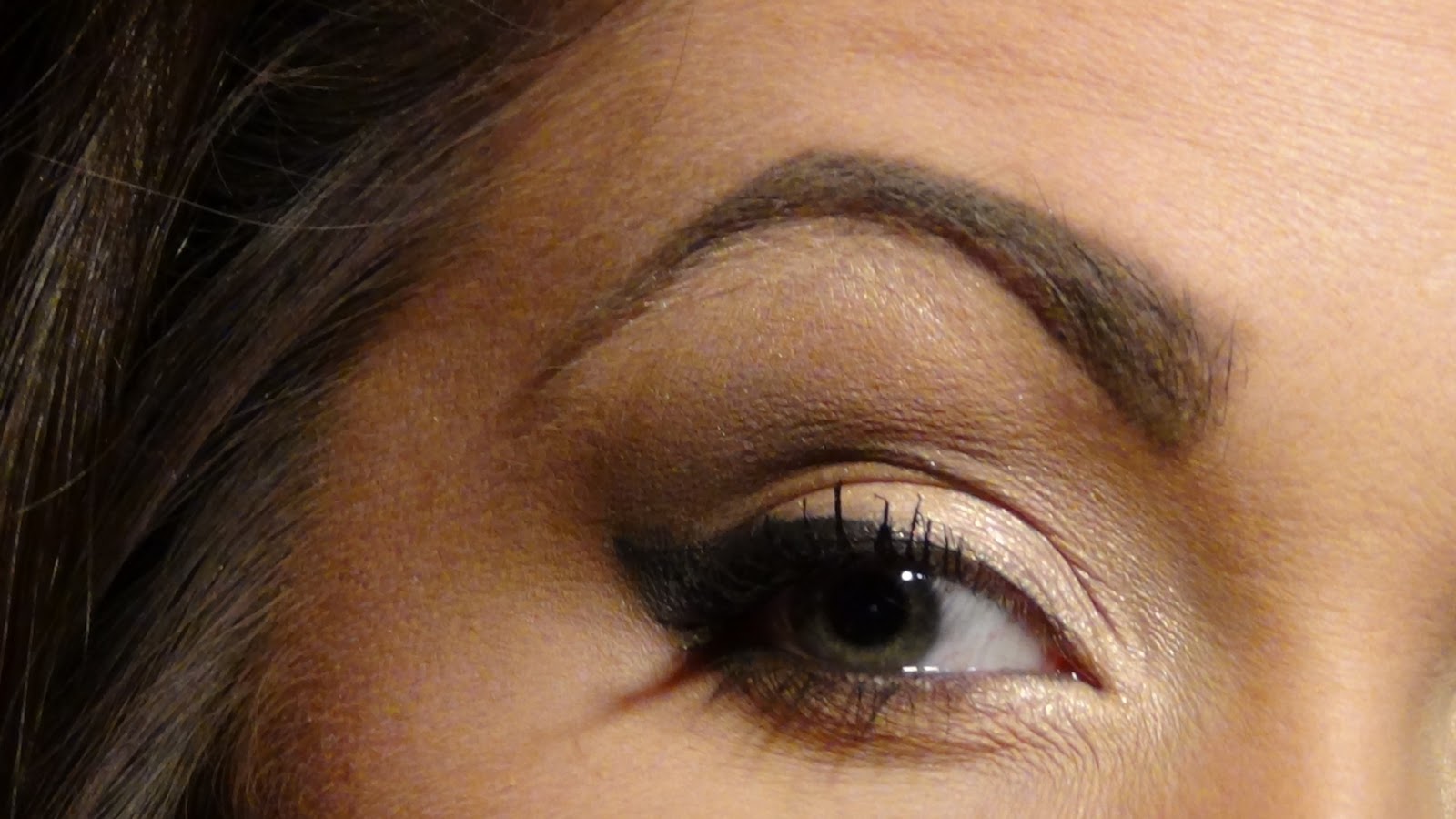 Nicole Leigh: Loreal Infallible Eyeshadow Tutorial