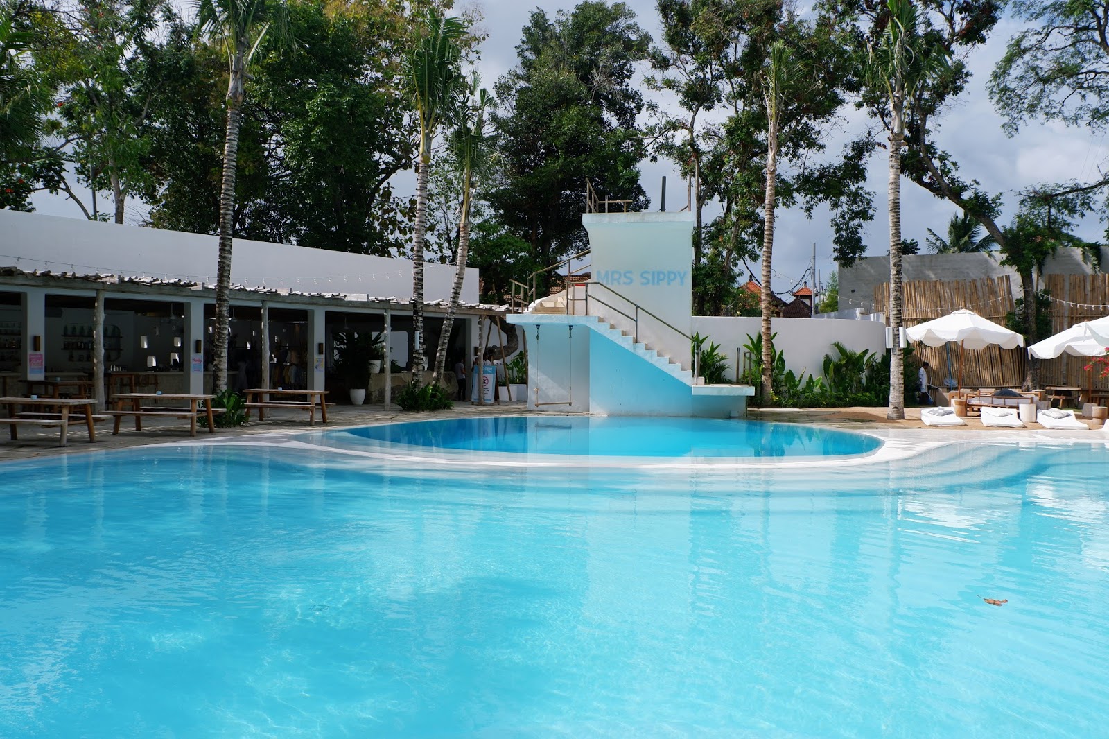 MRS SIPPY BEACH CLUB, SEMINYAK, BALI - Icha Khairisa