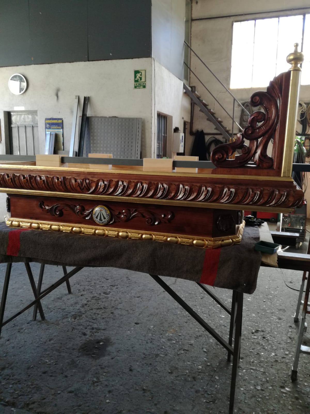 COFRADIA DE NUESTRO PADRE JESUS DEL SANTO SEPULCRO: BENDICION ANDAS