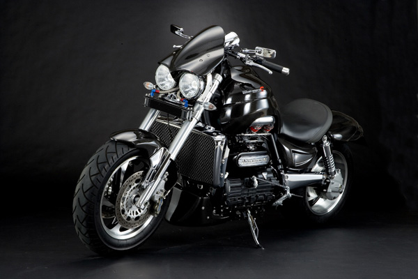 Racing Cafè: Triumph Rocket Monster SR by Carbon Dry Japan