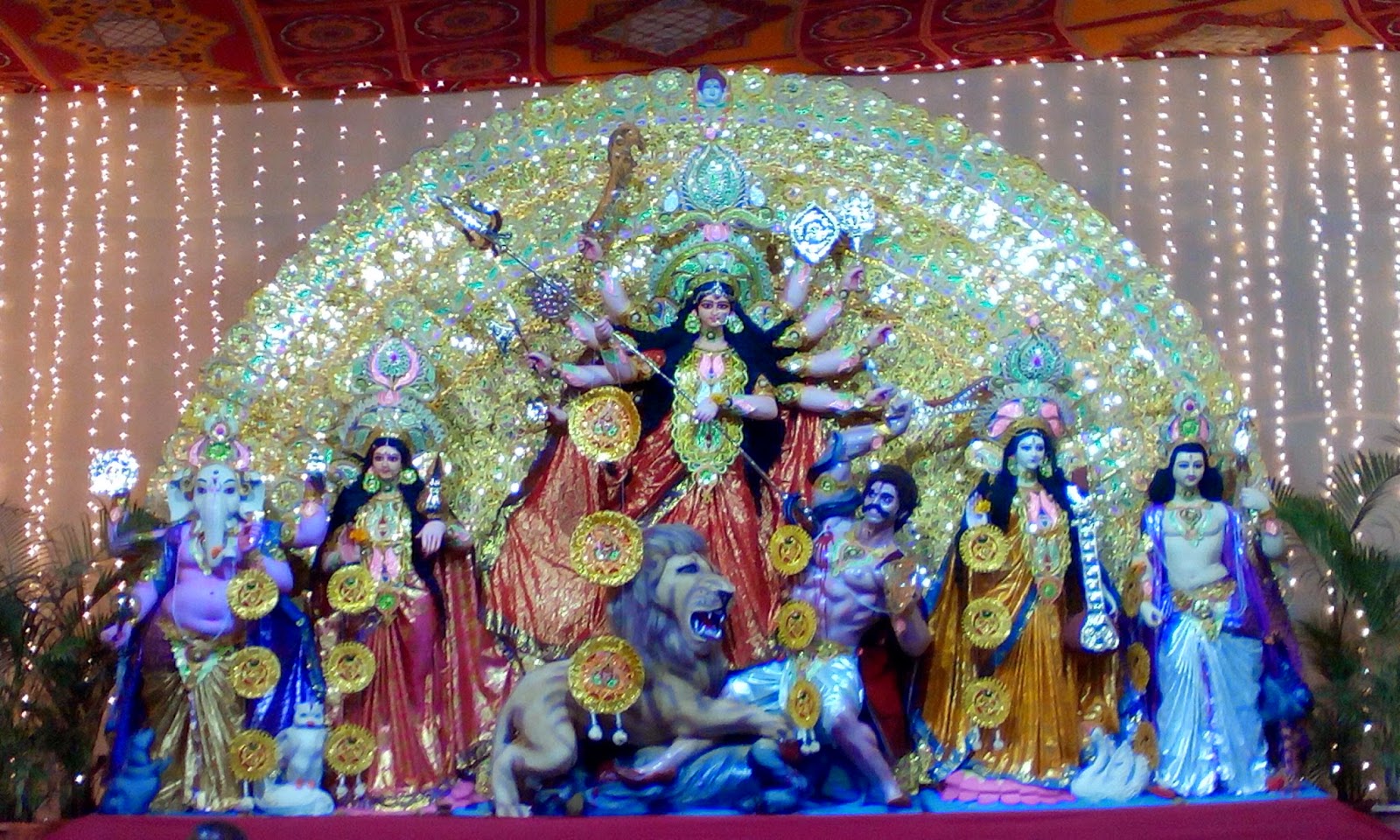 Mumbai's Durga Pujas on Sashti |Bengali Mumbaikars