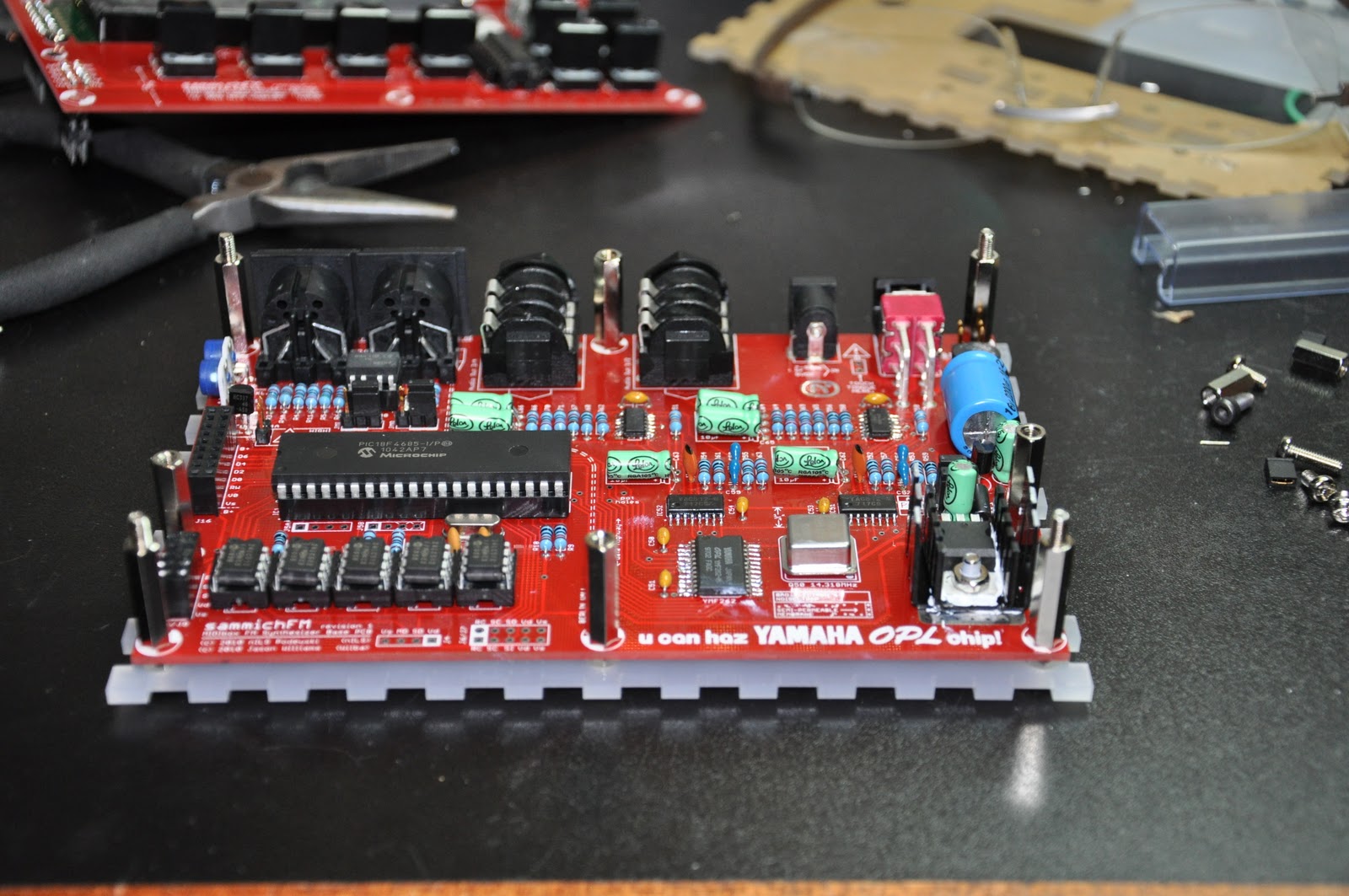 Synth.nl Blog: SammichFM (Part 5)