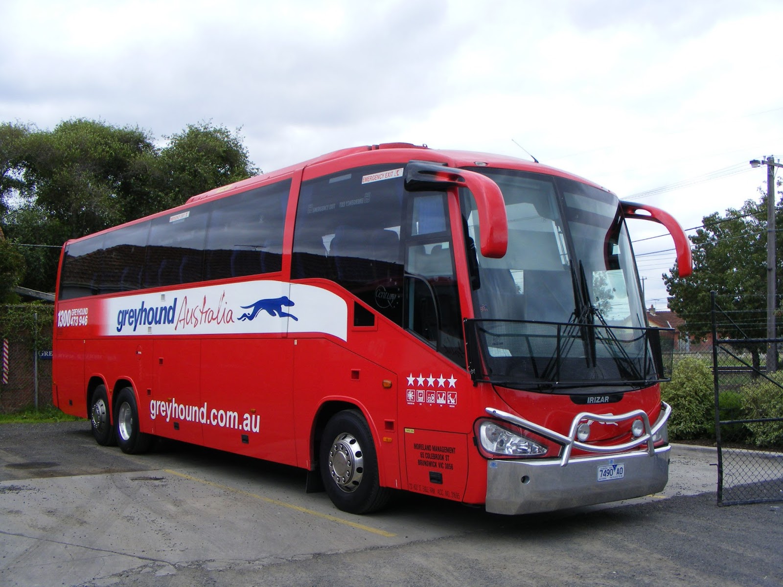 New England, Australia: Greyhound buses, the decline of inland New ...