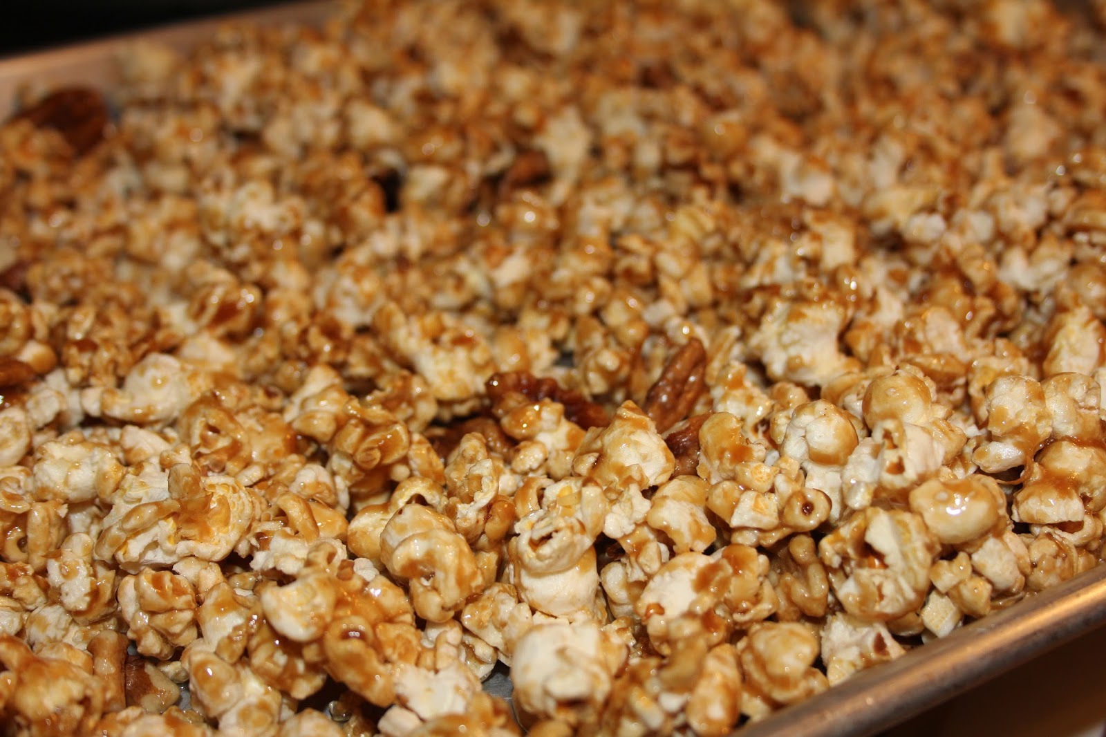 Deep South Dish: Homemade Crunch and Munch Caramel Nut Popcorn