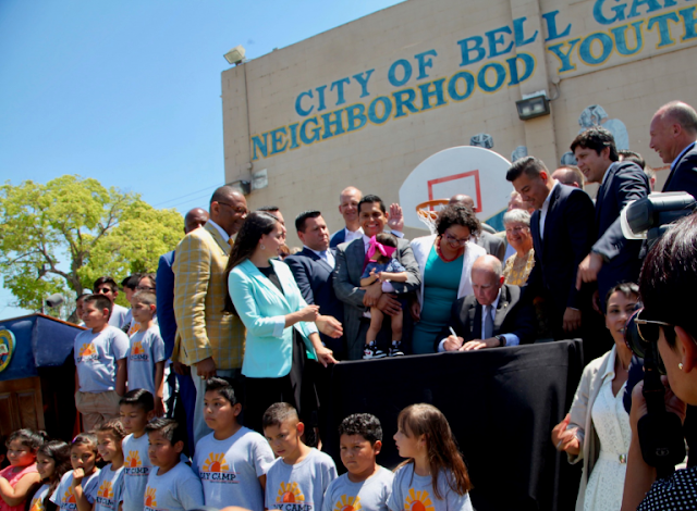 Governor Brown Signs AB 617 Renewing Statewide Commitment to Air ...