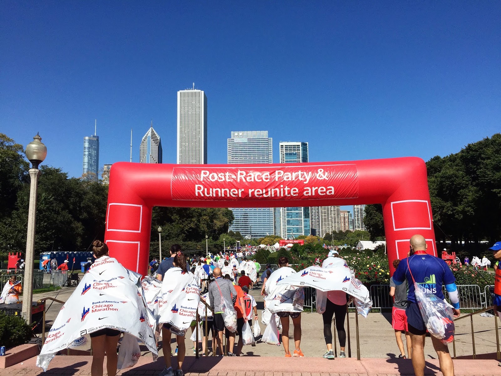 Run-Hike-Play: My First Marathon!! My Chicago Marathon Race Recap 10/9/16