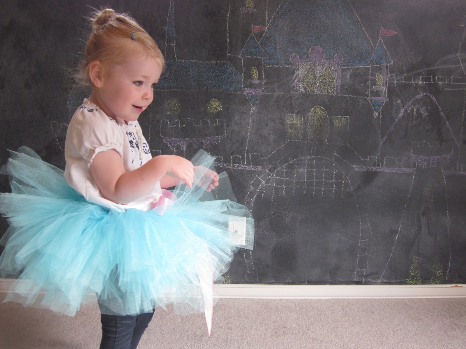 Queen B Creates: Dress Up Tutu