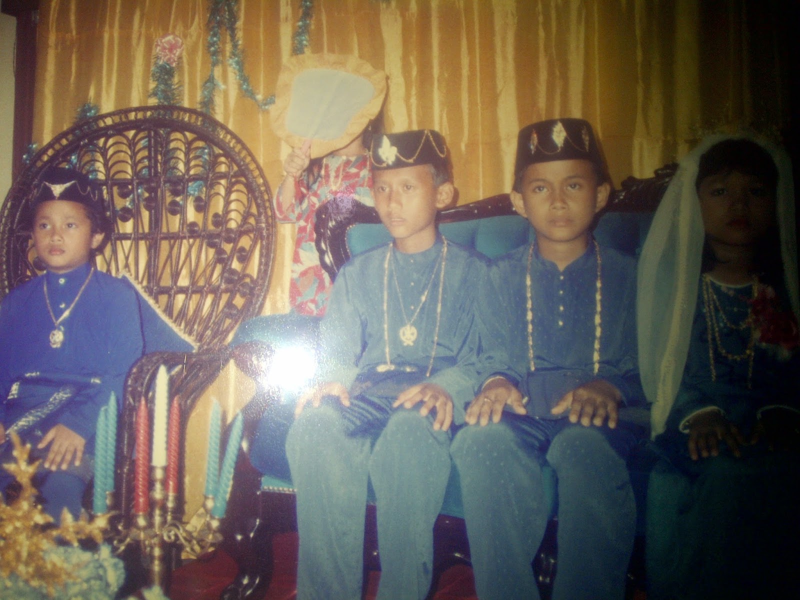 TENGKU ARIF TEMENGGONG PAHANG II: Majlis Adat Bertindik dan berkhatan ...