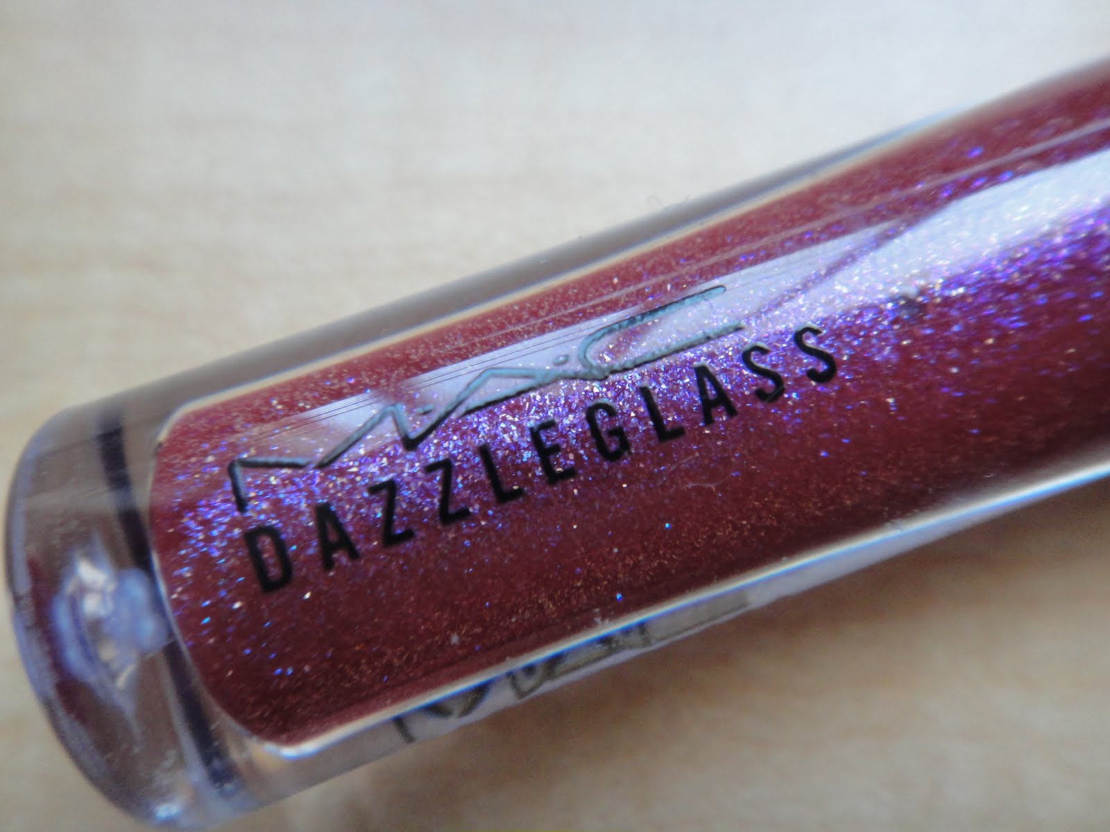 Everything Lovely & Chic: {Review} MAC Date Night Dazzleglass